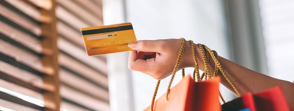 What Are the Benefits of VISA Platinum Debit Card? - iBlogs