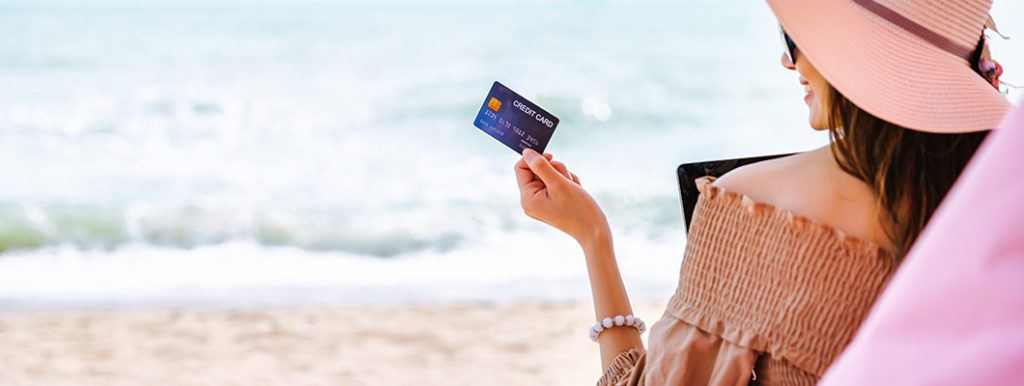 Travel Credit Cards 2025: Lounge Access and Mileage Perks - iBlogs